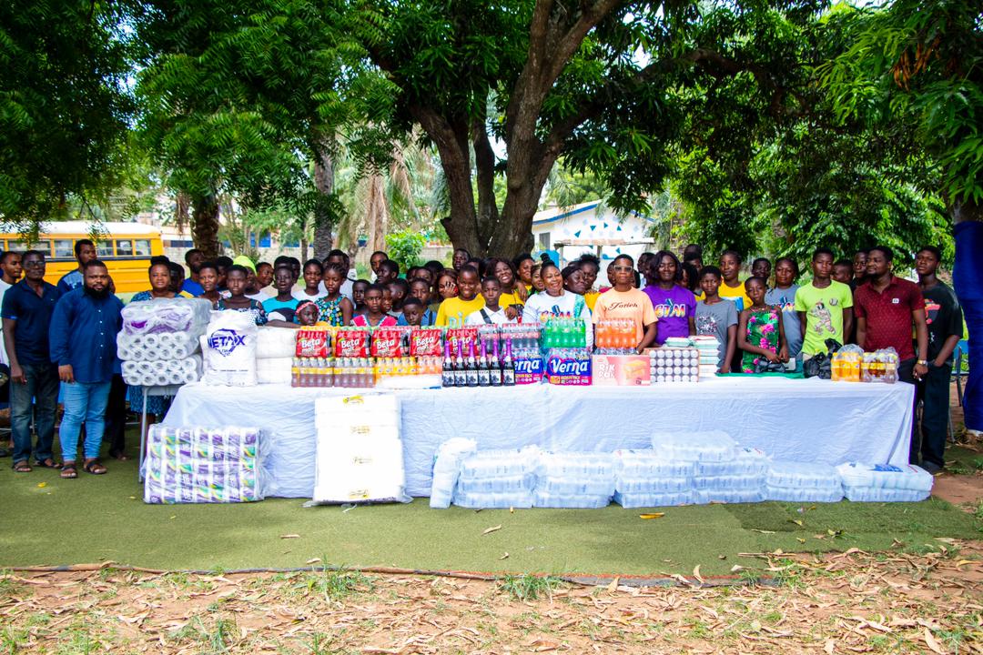 Gospel Singer, Elizabeth Turkson Celebrates Her Birthday With Orphans ...